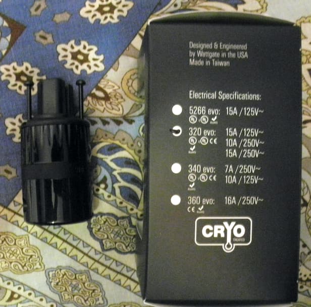[СНЯТО С ПРОДАЖИ] Силовые коннекторы IEC 13 Oyaide C-004 и Wattgate 320 ...